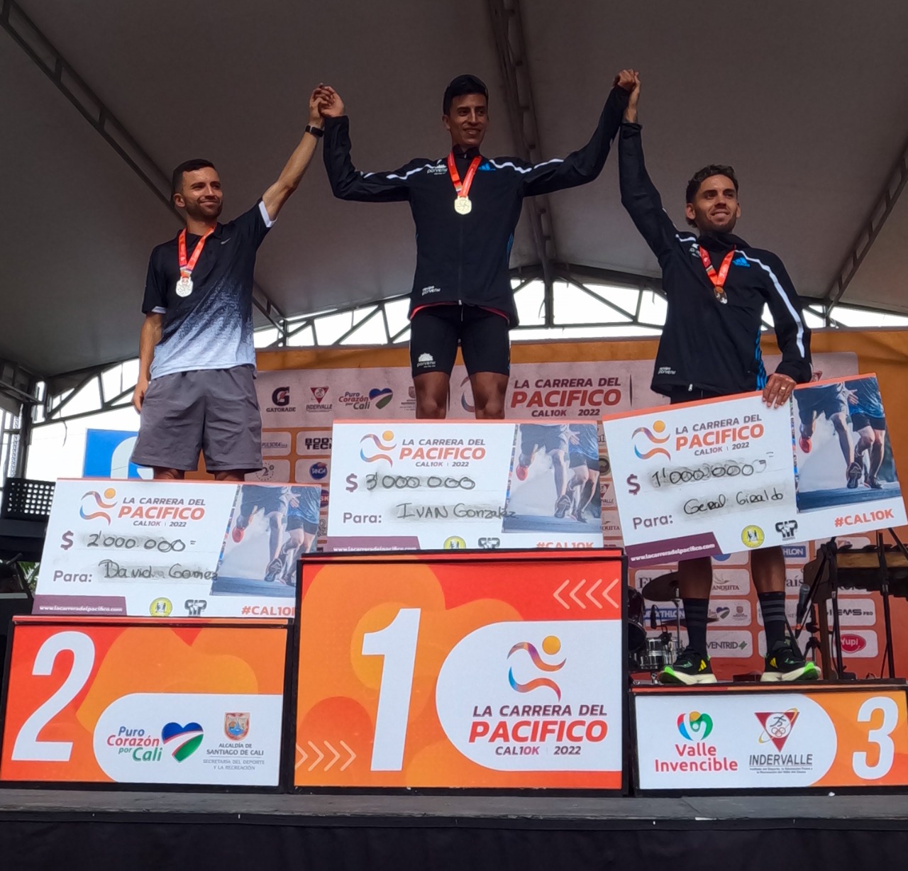 Participantes de África ganan histórica Carrera del Pacífico - Cali - 10K