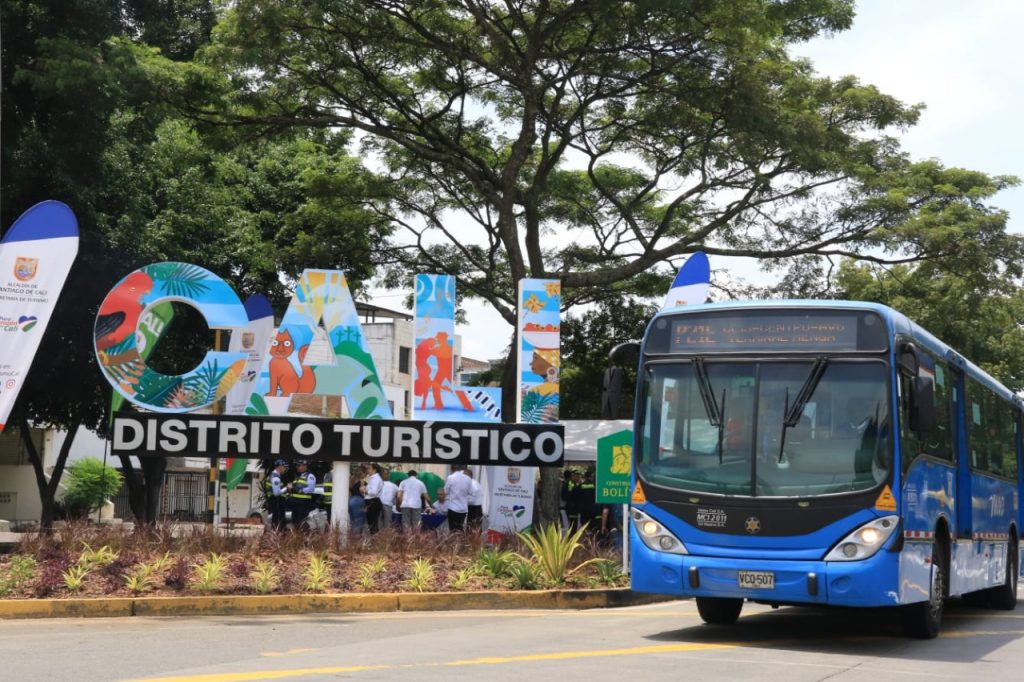 Cali tiene un nuevo letrero pa' la foto, el video y la chicanería