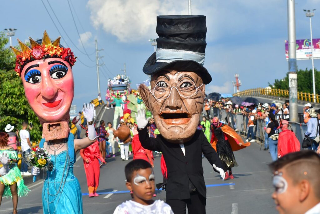 El Desfile del Cali Viejo ya se pasea por las calles de Cali, ¡está ...