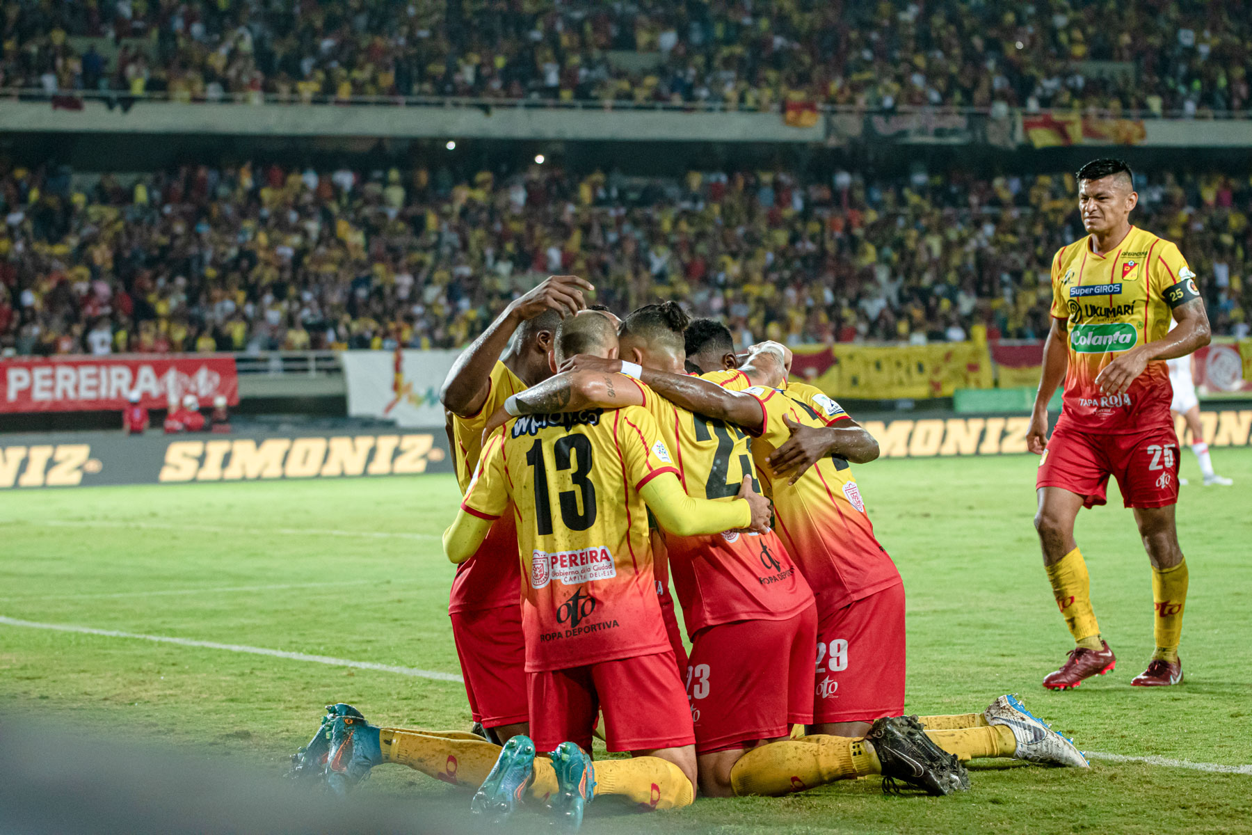 Pereira hace historia y se convierte en campeón por primera vez