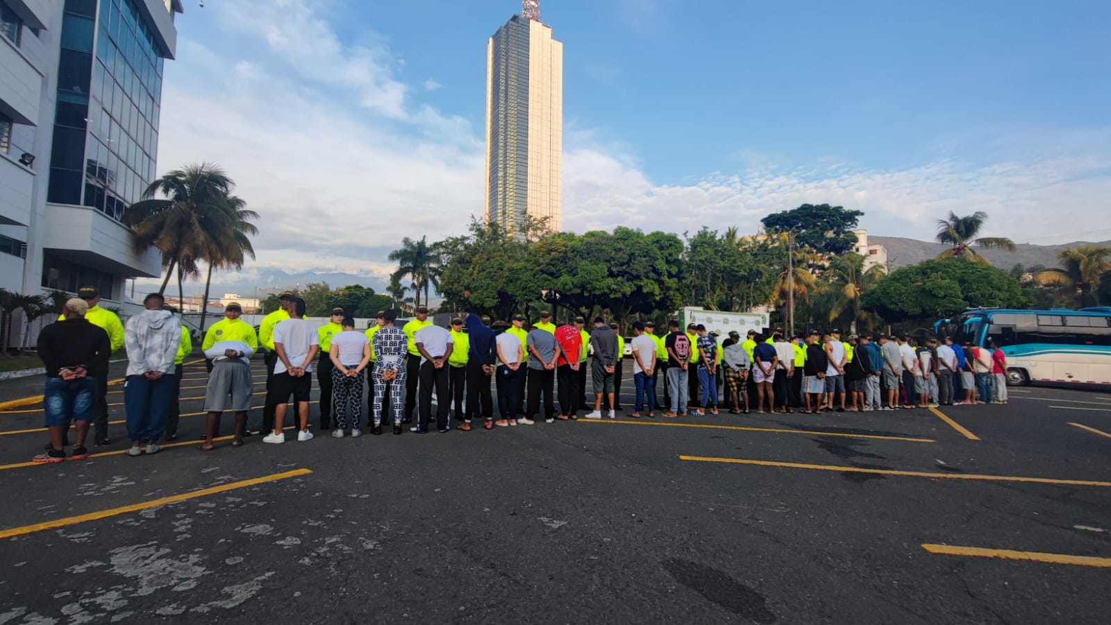 Desarticulan a estructuras que atemorizaban en Cali, ¡robaban y mataban!