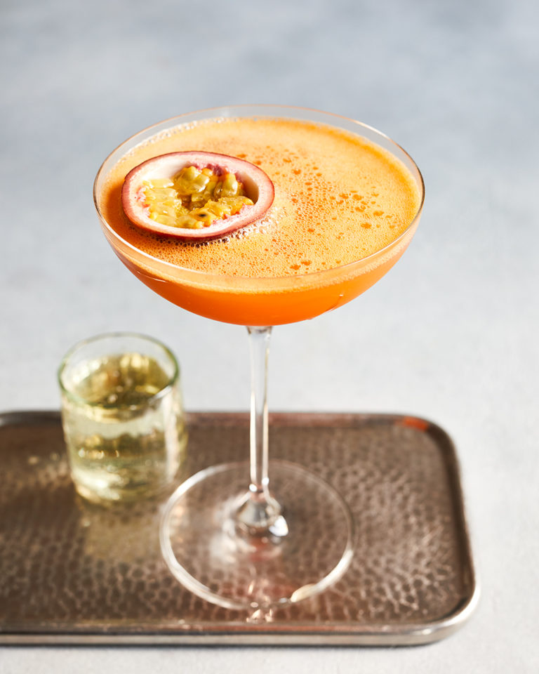 Así es el cóctel de moda que beben los millonarios