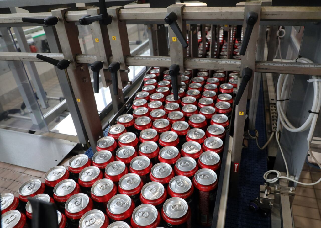 Coca-Cola retira productos en Europa por contaminación con clorato